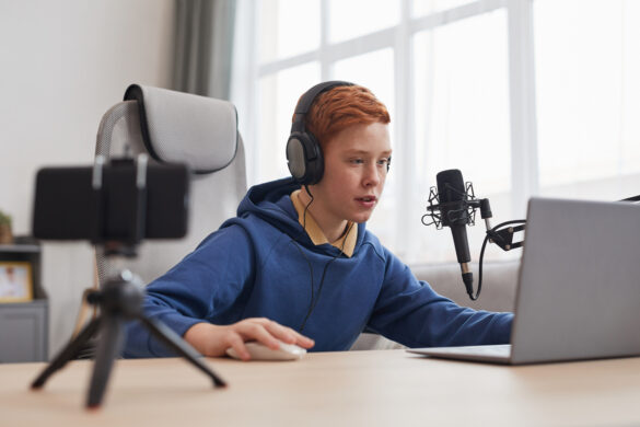 A Simple Process and Template for Student Podcasting – TCEA TechNotes Blog